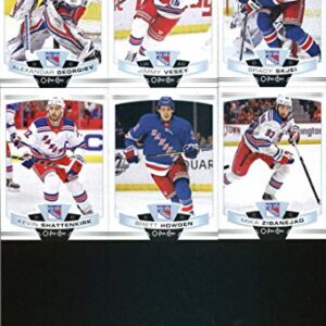 2019-20 O-Pee-Chee Hockey New York Rangers Team Set (Made by Upper Deck) of 15 Cards: Chris Kreider(#21), Henrik Lundqvist(#58), Neal Pionk(#67), Vladislav Namestnikov(#77), Marc Staal(#118), Ryan Strome(#140), Filip Chytil(#179), Lias Andersson(#197), Pa