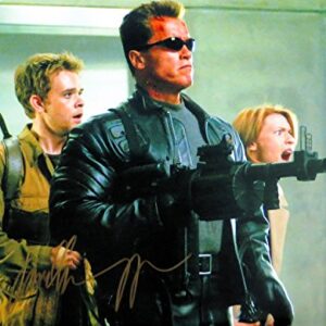 Arnold Schwarzenegger Signed Autographed 11X14 Photo Terminator 3 GV809612