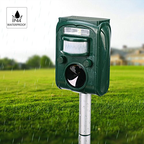 Solar Ultrasonic Animal Repeller, Cat Repellent, Motion Detection, Siren and Flash Repel. Dog, Squirrel, Deer, Raccoon, Skunk, Rabbit, Fox, etc