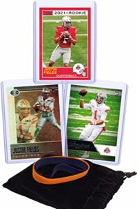 justin fields rookie cards assorted 3 card gift bundle – chicago bears football trading cards