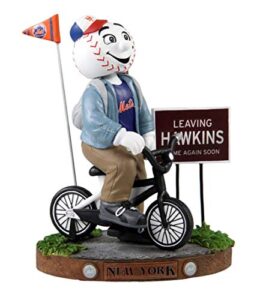 mr. met new york mets stranger things mascot on bike bobblehead mlb