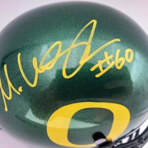 Max Unger Autographed Oregon Ducks Green Mini Helmet MCS Holo Stock #72417 - Autographed College Mini Helmets