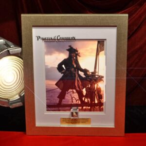 JOHNNY DEPP Signed PIRATES OF CARIBBEAN PHOTO, SCREEN USED PROP GOLD NUGGETS & COIN, WATCH, SAND, BLU RAY