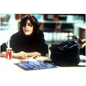 the breakfast club with ally sheedy as allison reynolds eating lunch 8 x 10 photo