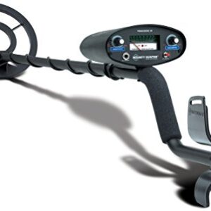 Bounty Hunter TK4GWP1 Tracker IV Metal Detector in Black