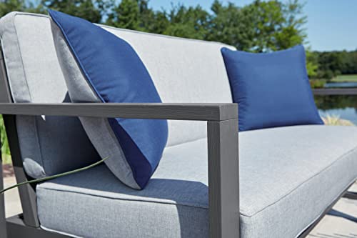 Signature Design by Ashley Fynnegan Outdoor Loveseat with Table, Gray