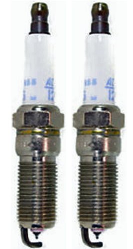 Champion XC10YC-2PK Copper Plus Small Engine Spark Plug Stock # 988 (2 Pack)