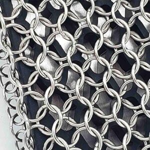 BBQ Dragon Chainmail Grill Brush and Scraper - Stainless Steel Grill Cleaning Brush - Heavy Duty and Bristle Free Grill Cleaner, Grill Scraper - Safe for Porcelain - Perfect Grill Accessories Gift