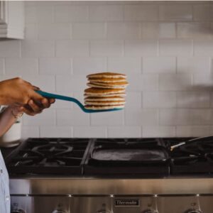 GIR: Get It Right Premium Silicone Spatula Turner - Non-Stick Heat Resistant Flip Spatula for Pancakes, Eggs, Cooking, Baking, and Mixing | Ultimate - 13 IN, Gray