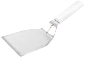 mundial 5600 series 5-inch by 4-inch steak and hamburger turner with white handle