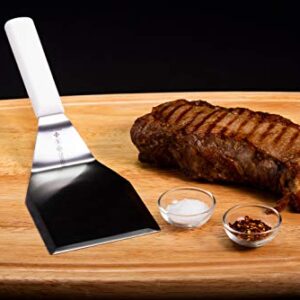 Mundial 5600 Series 5-Inch by 4-Inch Steak and Hamburger Turner with White Handle