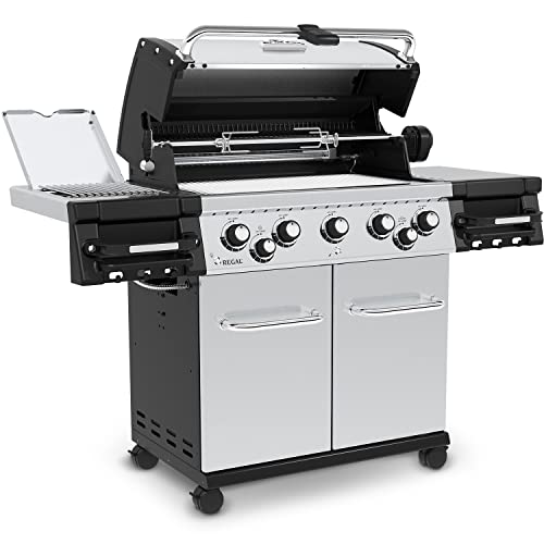 Broil King 958944 Regal S 590 Pro IR Propane Gas Grill, 5-Burner, Stainless Steel