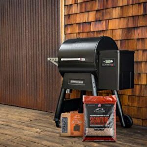 Traeger Grills Ironwood 650 Wood Pellet Grill Bundle with Cover and Signature Pellets - Black