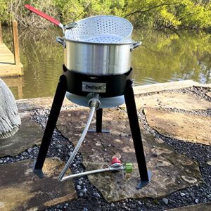 Bayou Classic 2212 Aluminum Fish Cooker Features 10-qt Aluminum Fry Pot w/ Basket 5-in Stainless Thermometer 4-in Cast Aluminum Burner 19-in Tall Steel Frame 5-psi Regulator w/ 29-in Stainless Hose