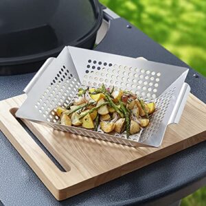 Great American Griller Mighty Grill Basket | Grill Baskets for Outdoor Grill | Stainless Steel Grilling Basket | Easy to Clean & Perfect Vegetable Grill Basket for All Grills and Veggies