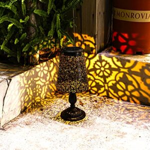 solar table lamp outdoor, decorative lanterns with led lights waterproof metal solar powered lantern for for indoor outside decoration，deck, patio, balcony, porch, tabletop decor