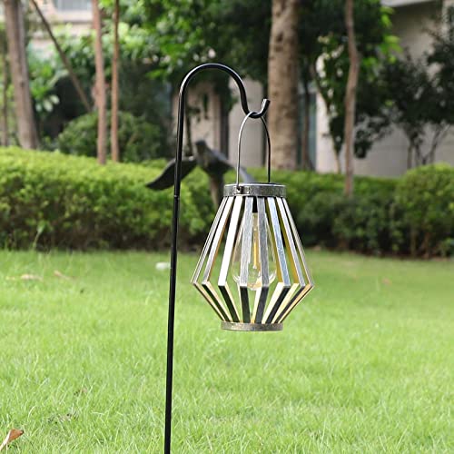 Solar Lights Lantern Outdoor，Metal Waterproof Edison Bulb Lights，Hanging Table Top Decorative Warm White Light for Garden Patio Courtyard Lawn and Fence （1 Pack）