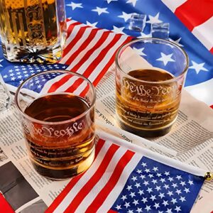 YJGS Whiskey Decanter Engraved We The People American Flag Decanter Set with 2 Glasses for Liquor Scotch Bourbon or Wine, Father's Day Patriotic Gift