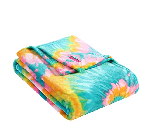 Betsey Johnson | Fleece Collection | Blanket - Ultra Soft & Cozy Plush Fleece, Lightweight & Warm, Perfect for Bed or Couch, Queen, Tie Dye Love