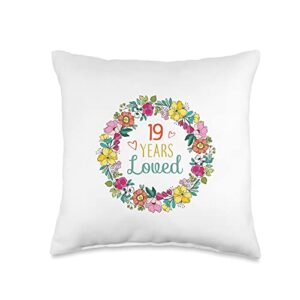 flowers design gifts for 19 years old girls, boys 19 years loved cool flowers pattern teens 19th birthday throw pillow, 16x16, multicolor