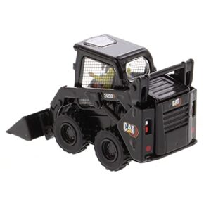 1:50 Caterpillar 242D3 Skid Steer Loader with Special Black Paint - Diecast Masters - High Line Series - 85676BK