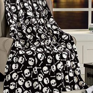 Décor&More Happy Halloween Microplush Throw Blanket (50In x 60In) - Creepy Skull