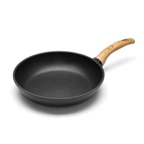 IRIS USA Cast Aluminum Nonstick Frying Pan Skillet with Soft Touch Handle, 11 inch Fry Pan