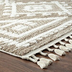 LUXE WEAVERS Ibiza Collection 8066 Brown 6x9 South Western Fringe Geometric Area Rug