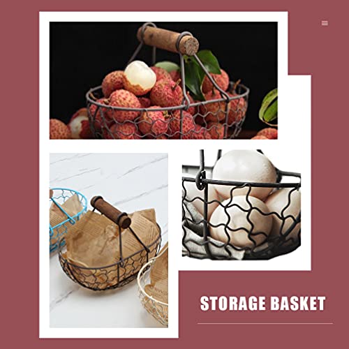 DOITOOL Rusty Chicken Wire Egg Basket with Handle Wire Gathering Basket Egg Storage Skelter Basket Farmhouse Vintage Style Storage Basket