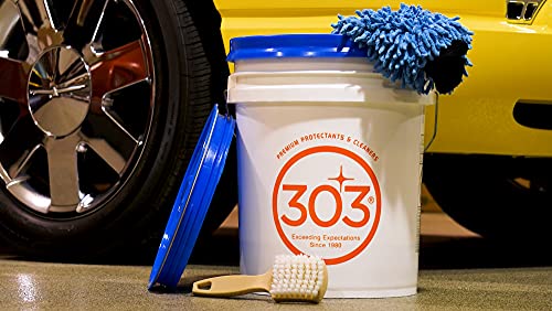 303 Tire Brush - Ultimate Agitation Power for Removing Dirt and Debris - Easy Grip Handle - Works Best with 303 Tire Cleaning Products,1 Pack (39023)