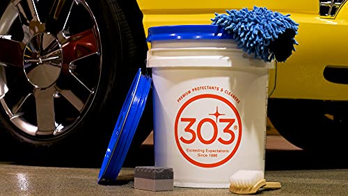 303 Tire Brush - Ultimate Agitation Power for Removing Dirt and Debris - Easy Grip Handle - Works Best with 303 Tire Cleaning Products,1 Pack (39023)