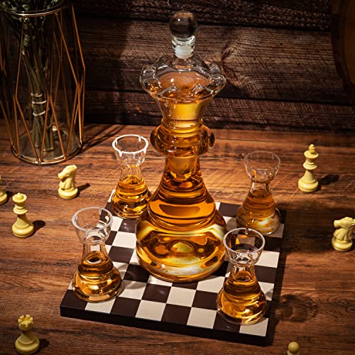 New Chess Decanter Set by The Wine Savant - Queen Chess Decanter 750ml 12" H With 4 Rook Shot Glasses 4oz - Queen's Gambit, Chess Player Gifts, Whiskey, Wine Lovers!