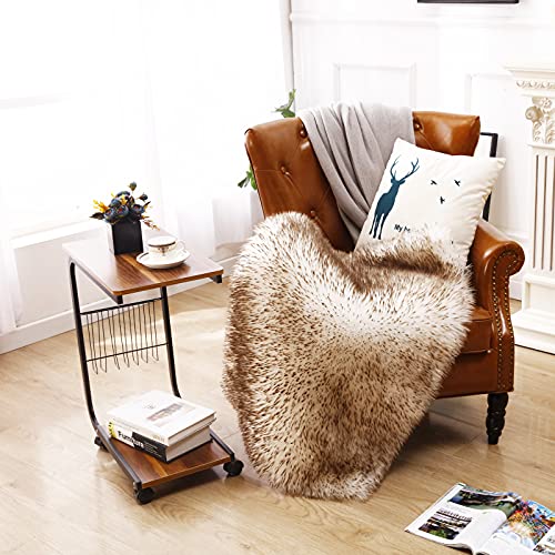 Bedroom Area Rug, Washable Faux Fur Fluffy Shag Rugs, 2x3' Modern Non Slip Shaggy Small Rug for Home Decor Living Room, Kids Room Bedside Square Soft Plush Carpets,Milk Brown