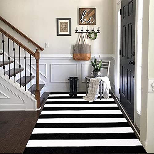 Black and White Striped Rug Outdoor Reversible Mat 35.4'' x 59'' Front Door Mat Hand-Woven Cotton Indoor/Outdoor for Layered Door Mats,Welcome Door Mat, Front Porch,Farmhouse,Kitchen,Entry Way