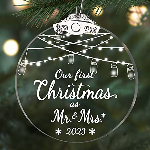 Weddding Gifts for Couple, Bridal Shower Gift 2023 Our First Christmas as Mr and Mrs Ornament, Glass First Christmas Married Ornaments, Christmas Tree Decoration, Newlywed Keepsake Gifts