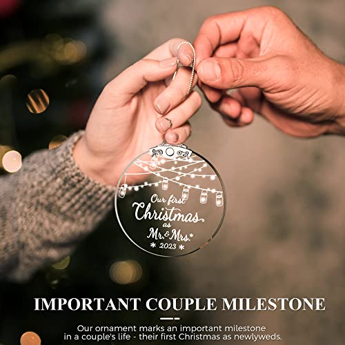 Weddding Gifts for Couple, Bridal Shower Gift 2023 Our First Christmas as Mr and Mrs Ornament, Glass First Christmas Married Ornaments, Christmas Tree Decoration, Newlywed Keepsake Gifts