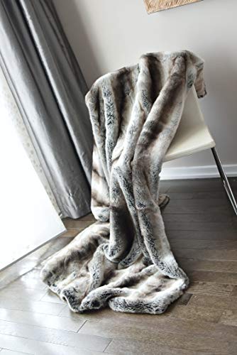 Luxury Faux Fur Oversized Throw Blanket with Plush Velvet Reverse, Fox Lynx or Gray Mink (Chinchilla X-Long)