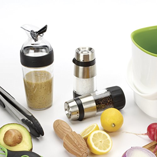 OXO Good Grips Mess-Free Pepper Grinder