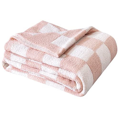 SeaRoomy Throw Blanket Checkerboard Lightweight Blanket Ultra Soft Cozy Plaid Fuzzy Blankets Reversible Checkered Blanket for Couch Bed Decor Gift Idea(Light Pink, 51×63in)