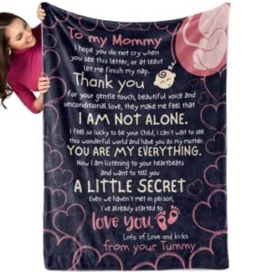 InnoBeta New Mom Gifts for Women, Expecting Mom Gifts, Mom-to-Be Gift, Pregnancy Gifts, Soft Throw Blanket 50"x65" - Letter