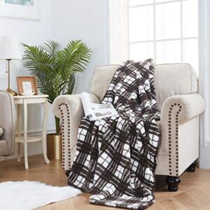 ELLE HOME Oversized Sherpa Throw - Soft Warm Flannel Fleece Blanket, for Bed and Couch - Oversized Throw 50" X 70", Black and White Plaid