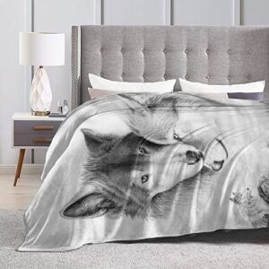 Grey Wolf Lovers Throw Blanket, Soft Flannel Warm Cozy Luxury Fall Winter Bedding Blankets for Adult Kids Birthday Christmas New Year Mothers Fathers Valentines Day Wolf Gift Blanket 60"x50"