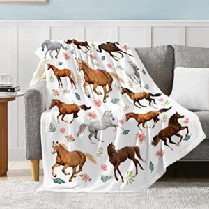 Horses Throw Blanket Super Soft Fluffy Cozy Plush Fleece Blanket Decorative Fuzzy Lightweight Blankets for Sofa Couch Bed Camping, 30"x40"-Toddlers/Pets Size