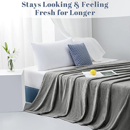 Shilucheng Soft Queen Size Fleece Blankets for All Season 330 GSM Warm Fuzzy Microplush Lightweight Thermal Blankets Summer Autumn Blankets for Couch Bed Sofa,90x90 Inches,Grey