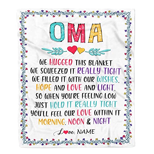 CenturyTee Personalized Oma Blanket from Grandkids We Hugged This Blanket Oma Birthday Mothers Day Christmas Customized Gifts Fleece Blanket (60 x 80 Inches - Adult Size)