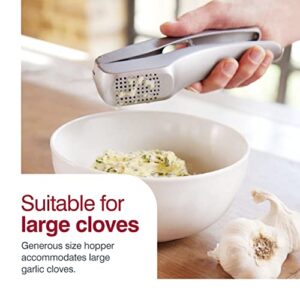 Zyliss Susi 3 Garlic Press - Garlic and Ginger Mincer - Built-In Cleaner - Garlic Crusher, Mincer and Peeler - Dishwasher Safe - Cast Aluminum