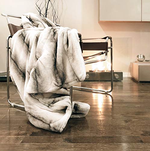 Double Sided Faux Fur Throw Blanket Silky Soft Oversized Afghan Machine Washable, Grey Striped Mink Chinchilla Shadow Fox (Light Grey, 55Wx70L)