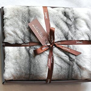 Double Sided Faux Fur Throw Blanket Silky Soft Oversized Afghan Machine Washable, Grey Striped Mink Chinchilla Shadow Fox (Light Grey, 55Wx70L)