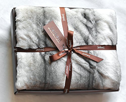 Double Sided Faux Fur Throw Blanket Silky Soft Oversized Afghan Machine Washable, Grey Striped Mink Chinchilla Shadow Fox (Light Grey, 55Wx70L)