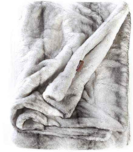 Double Sided Faux Fur Throw Blanket Silky Soft Oversized Afghan Machine Washable, Grey Striped Mink Chinchilla Shadow Fox (Light Grey, 55Wx70L)